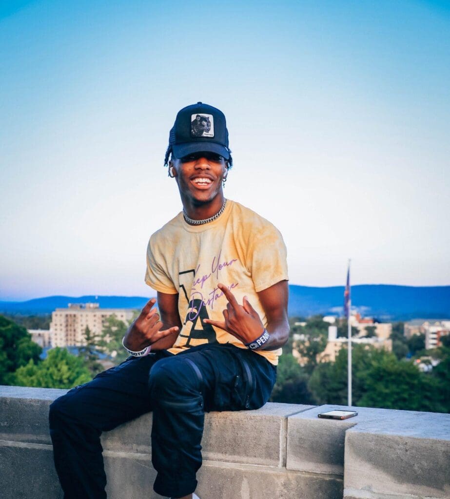 2023 4-Star WR Carmelo Taylor Commits to Penn State