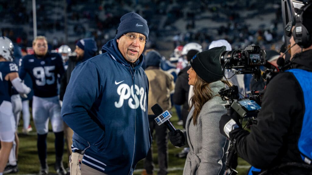 Head-Scratchers: Penn State-SMU 1st Half Features Controversial ...