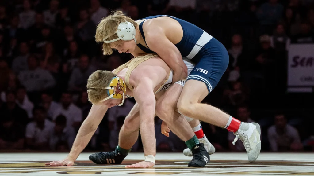 Penn State Wrestling: Braeden Davis Makes Triumphant Return